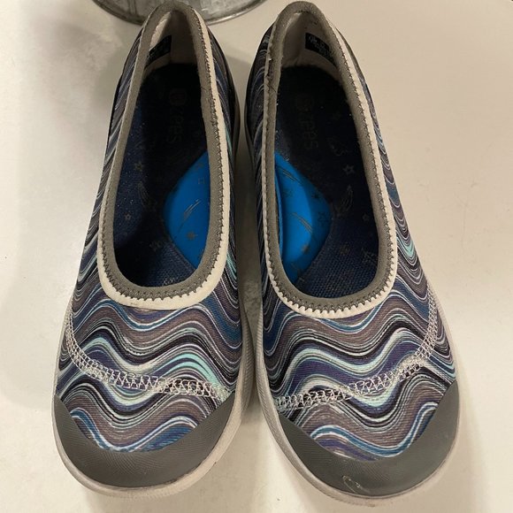 Bzees | Shoes | Bzees Womens Slide On Low Wedge Shoes Gray Blue 75 M ...